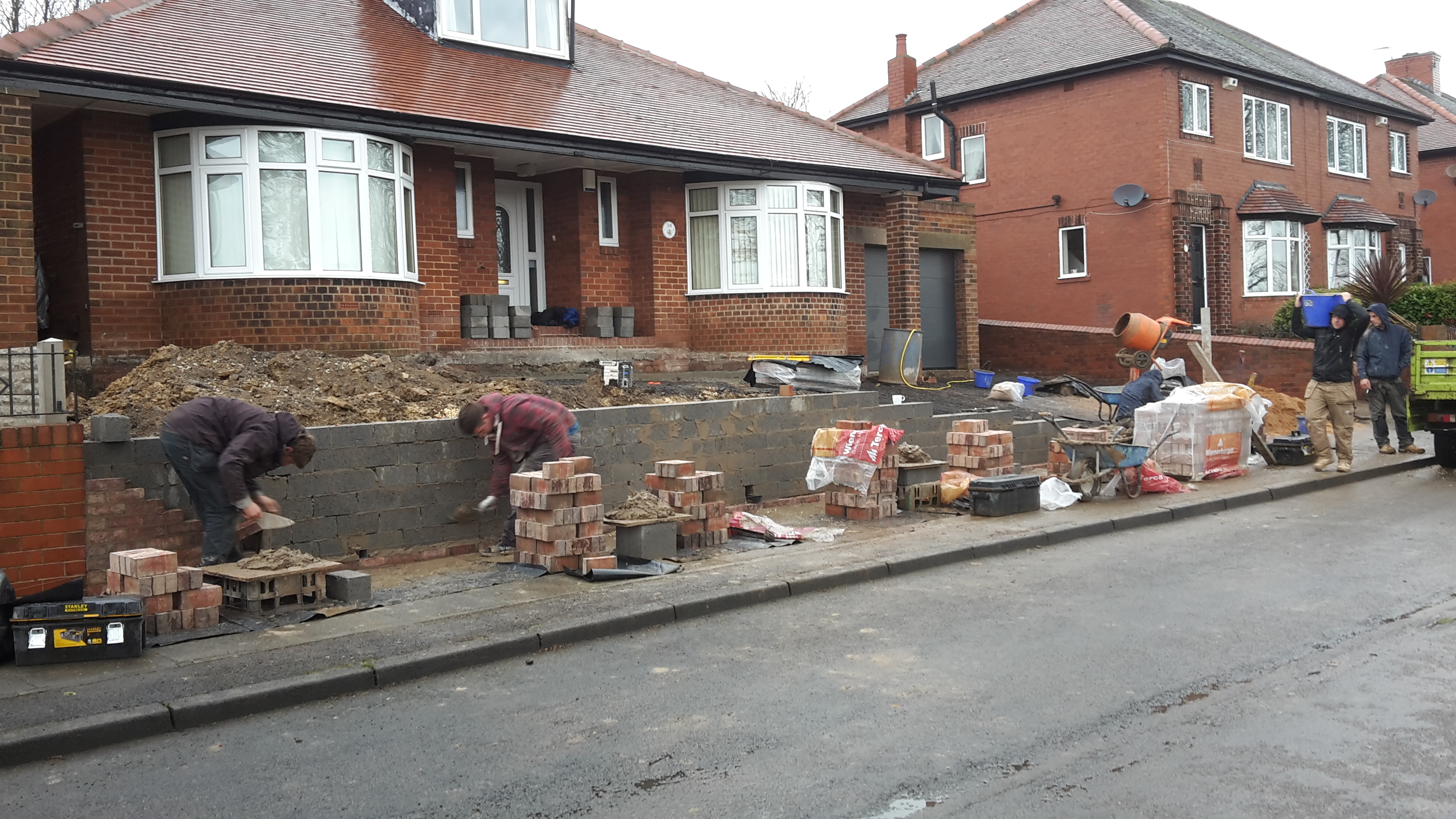 Sorrento cobbled driveway - Manterfield Building & Roofing ...