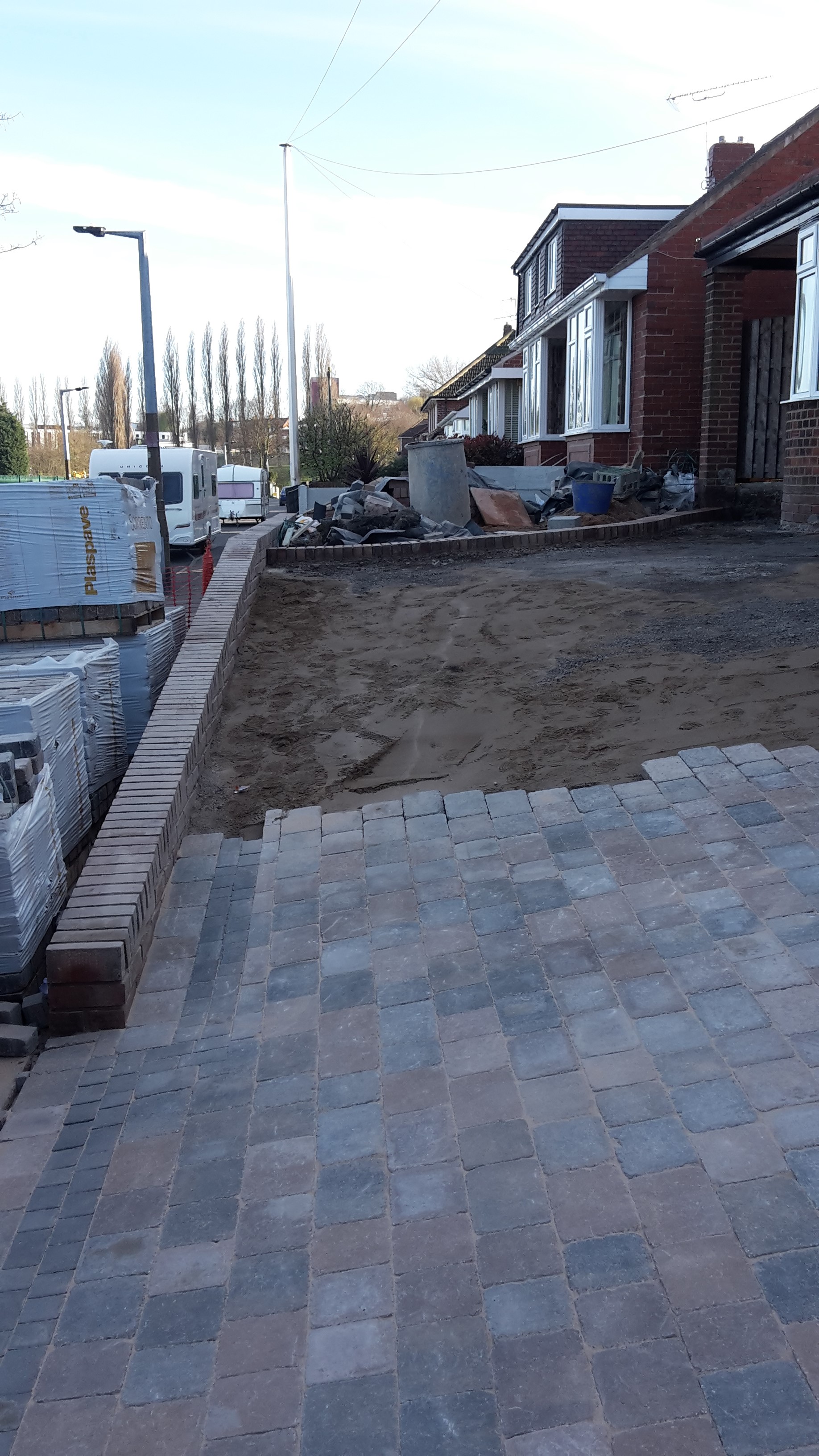 Sorrento cobbled driveway - Manterfield Building & Roofing ...
